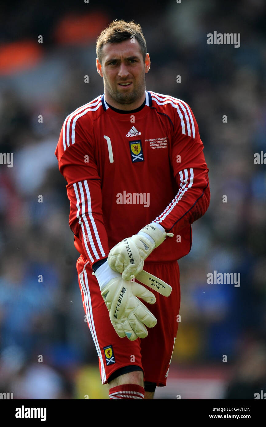 Soccer international friendly scotland v brazil emirates stadium hi-res ...