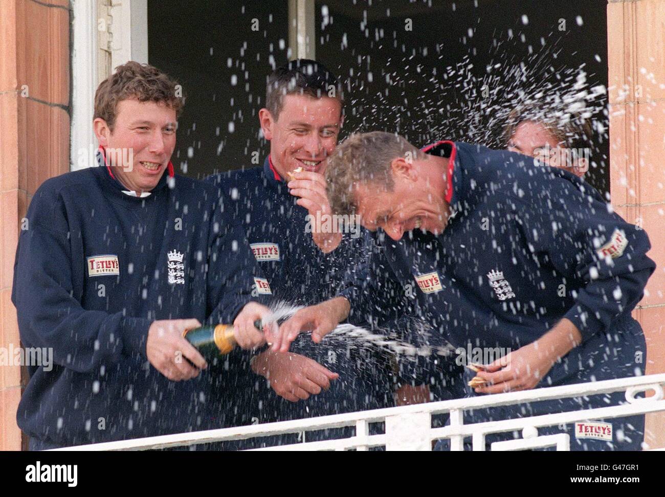 Cricket lords champagne hi-res stock photography and images - Alamy