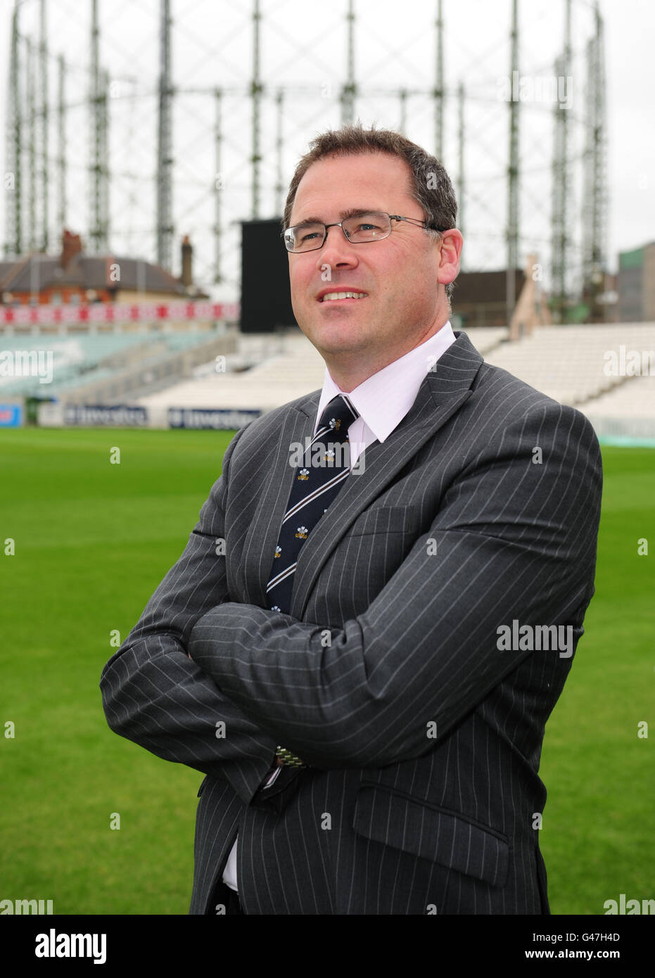 Richard gould cricket hi-res stock photography and images - Alamy