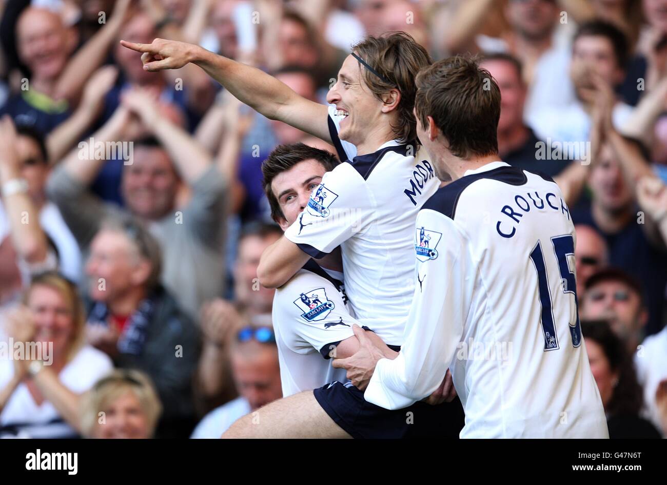 Luka modric tottenham celebrates hi-res stock photography and images ...