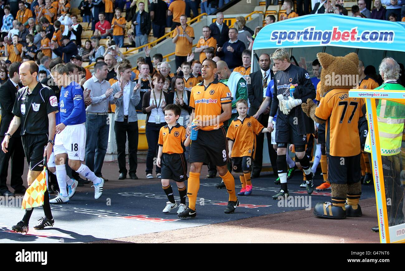 Soccer - Barclays Premier League - Wolverhampton Wanderers v Everton ...