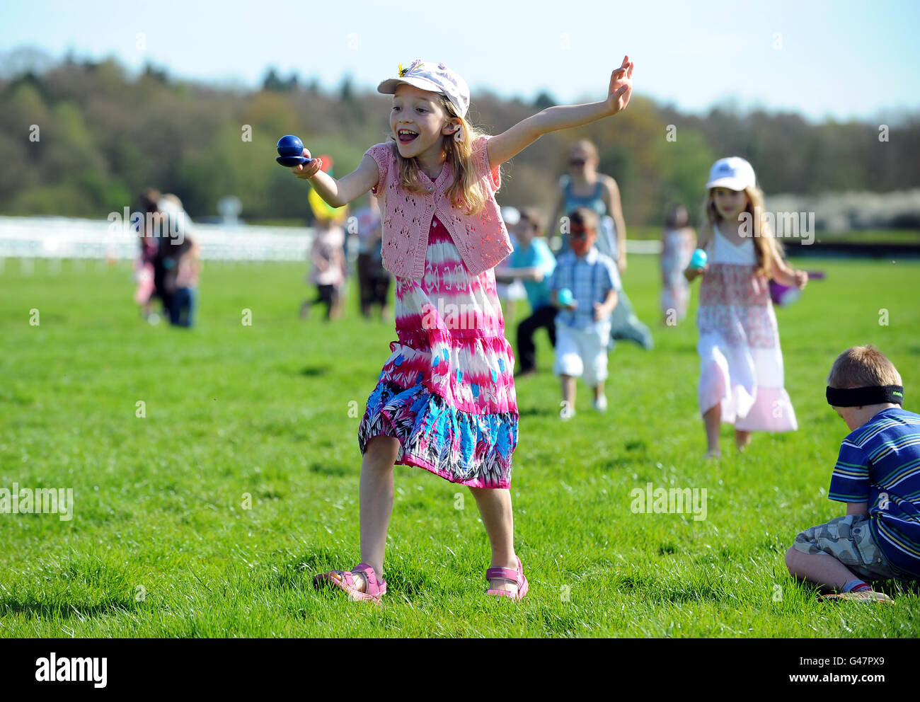 Family fun race day at lingfield park hi-res stock photography and ...