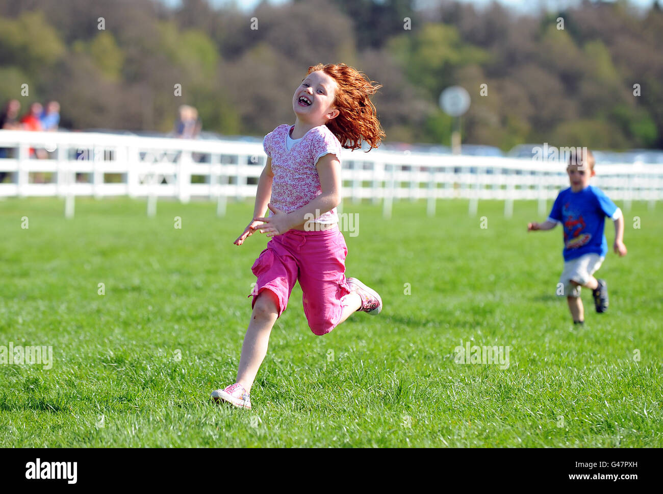 Family fun race day at lingfield park hi-res stock photography and ...