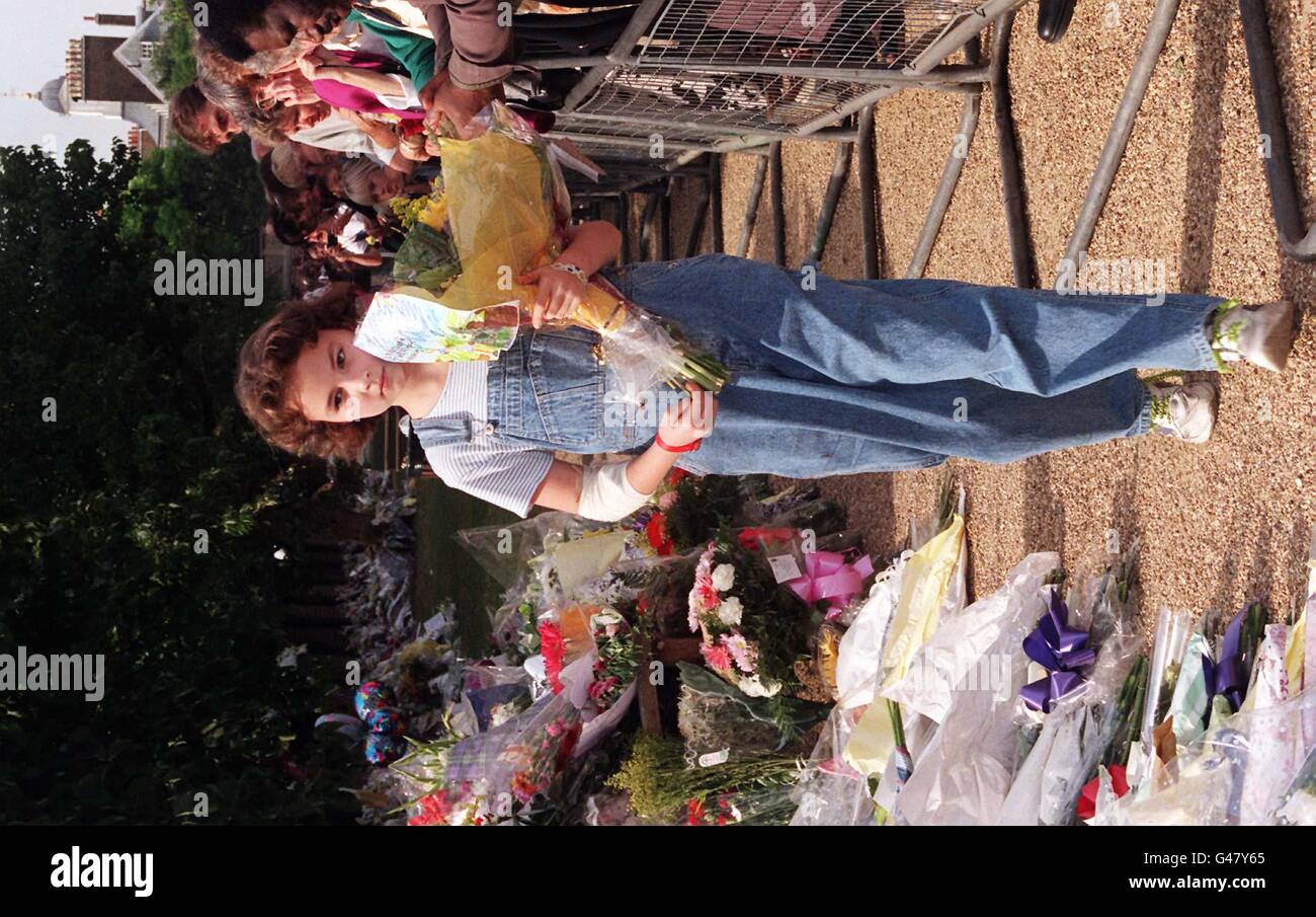 Danielle stephenson brings flowers hi-res stock photography and images ...