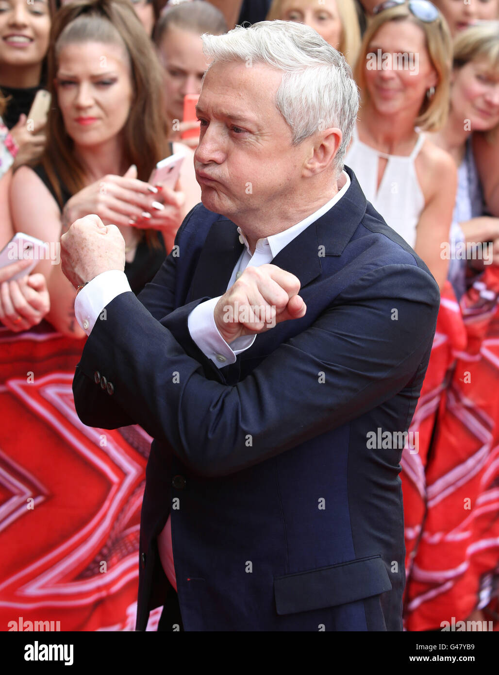 Judge louis walsh hi-res stock photography and images - Alamy
