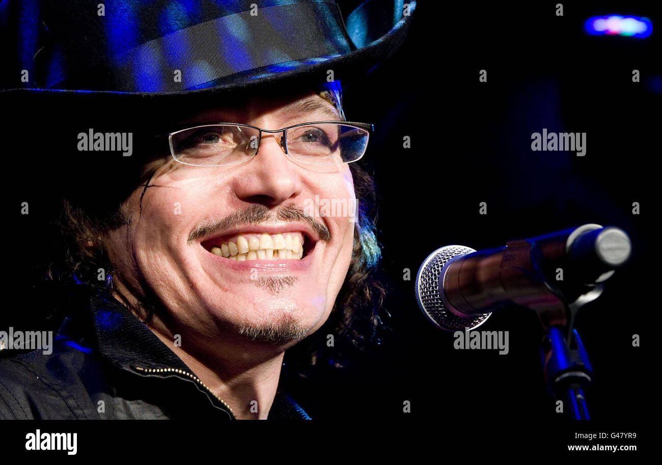 Adam ant tour hi-res stock photography and images - Alamy