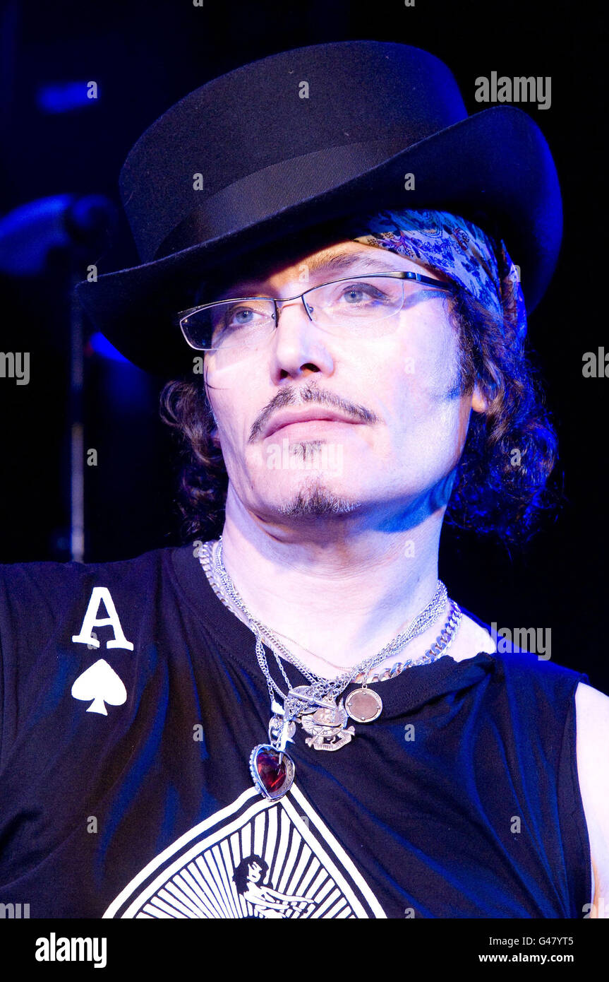 Adam Ant new tour announcement - London Stock Photo - Alamy