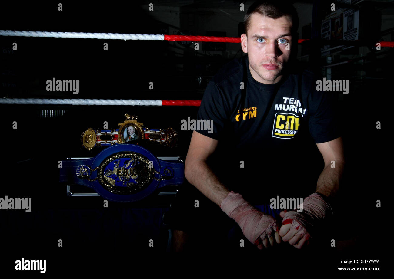 Boxing - John Murray Work Out - Gallagher's Gym Stock Photo - Alamy