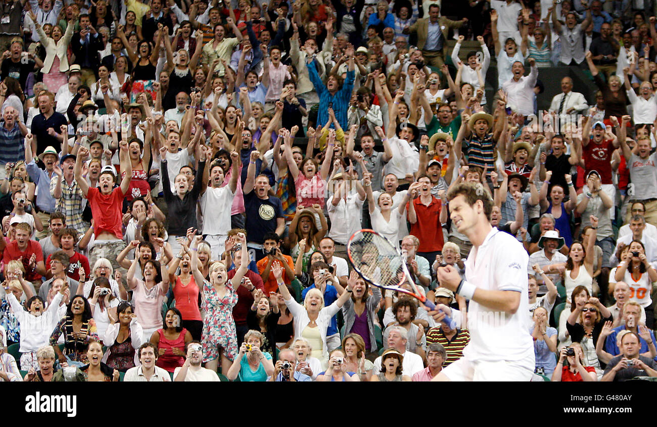 Fans cheer as Great Britain's Andy Murray celebrates his victory during ...