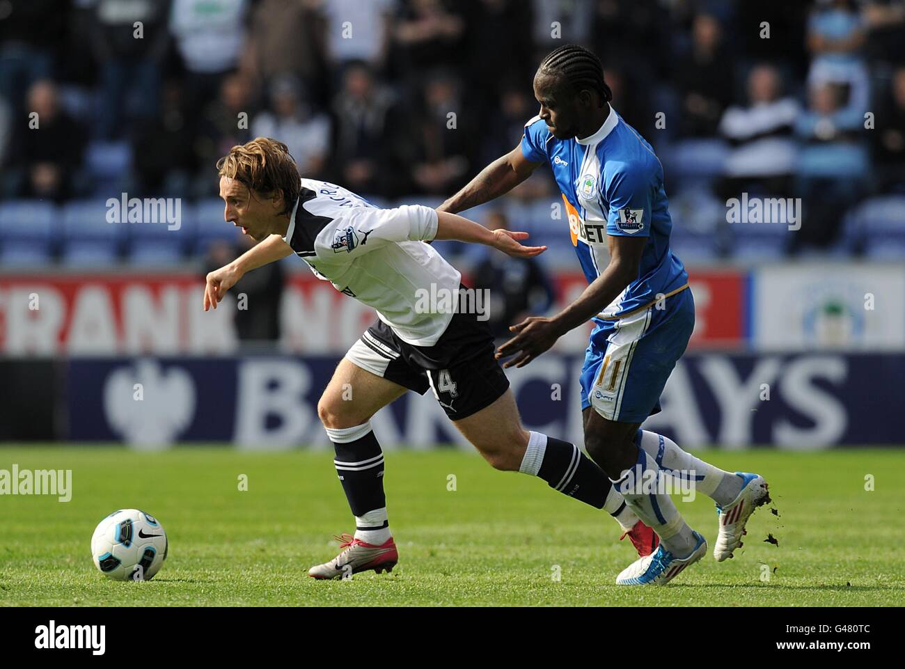 Victor moses wigan hi-res stock photography and images - Alamy