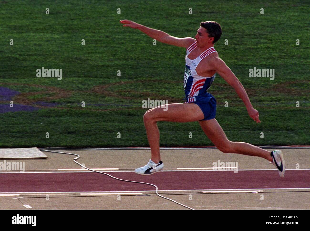 Jonathan Edwards Triple Jump Phases