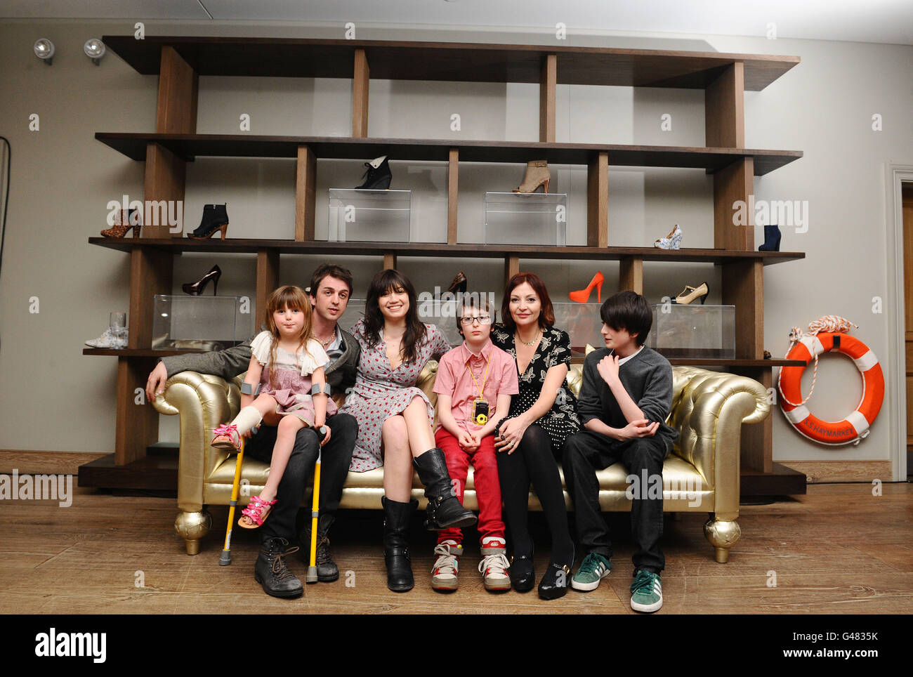 Pearl Lowe (2nd right) celebrates her birthday and a sixth sell out ...