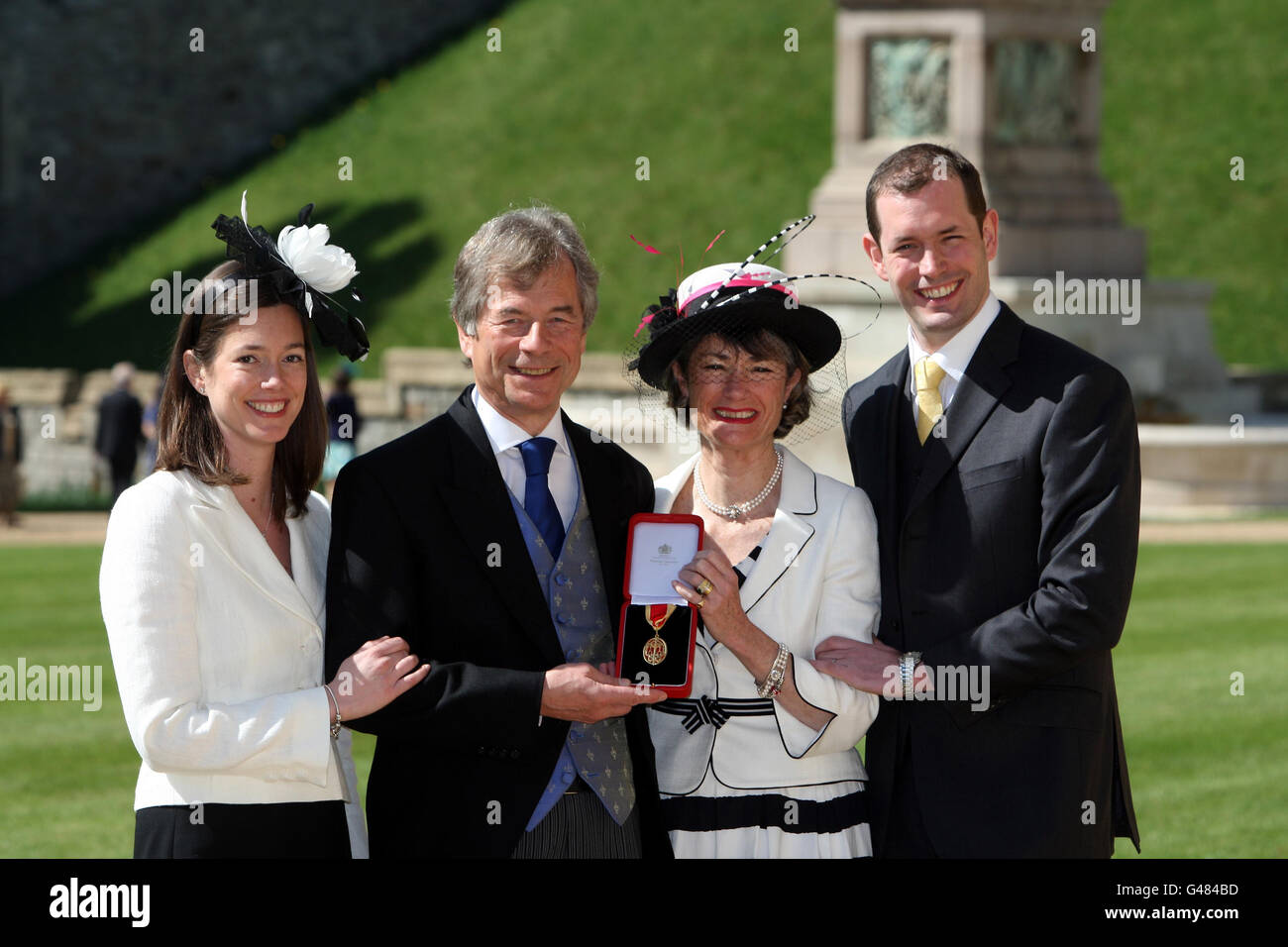 With his family from left daughter gemma saylor hi-res stock ...
