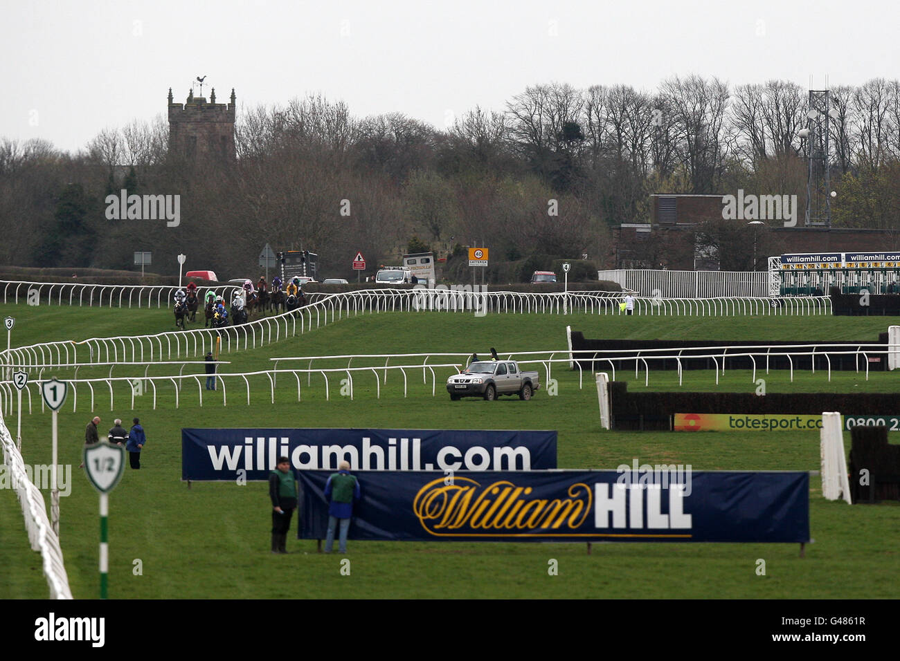 Catterick Racecourse General View High Resolution Stock Photography and ...
