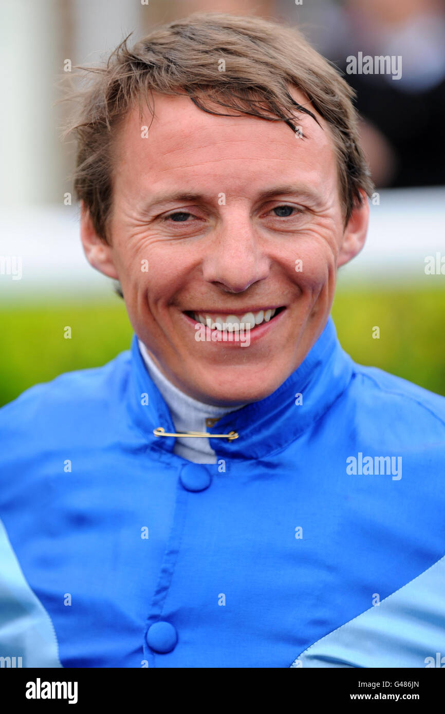 Horse Racing - William Hill Rosebery Stakes Day - Kempton Park Stock ...