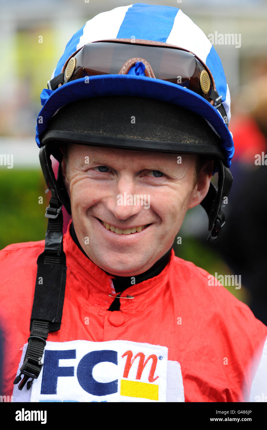 Horse Racing - William Hill Rosebery Stakes Day - Kempton Park. Joe ...