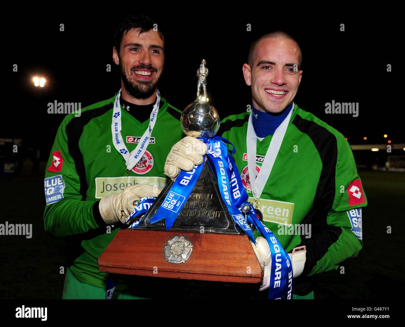 Crawley Town goalkeepers Scott Shearer (left) and Nick Jordan (right ...
