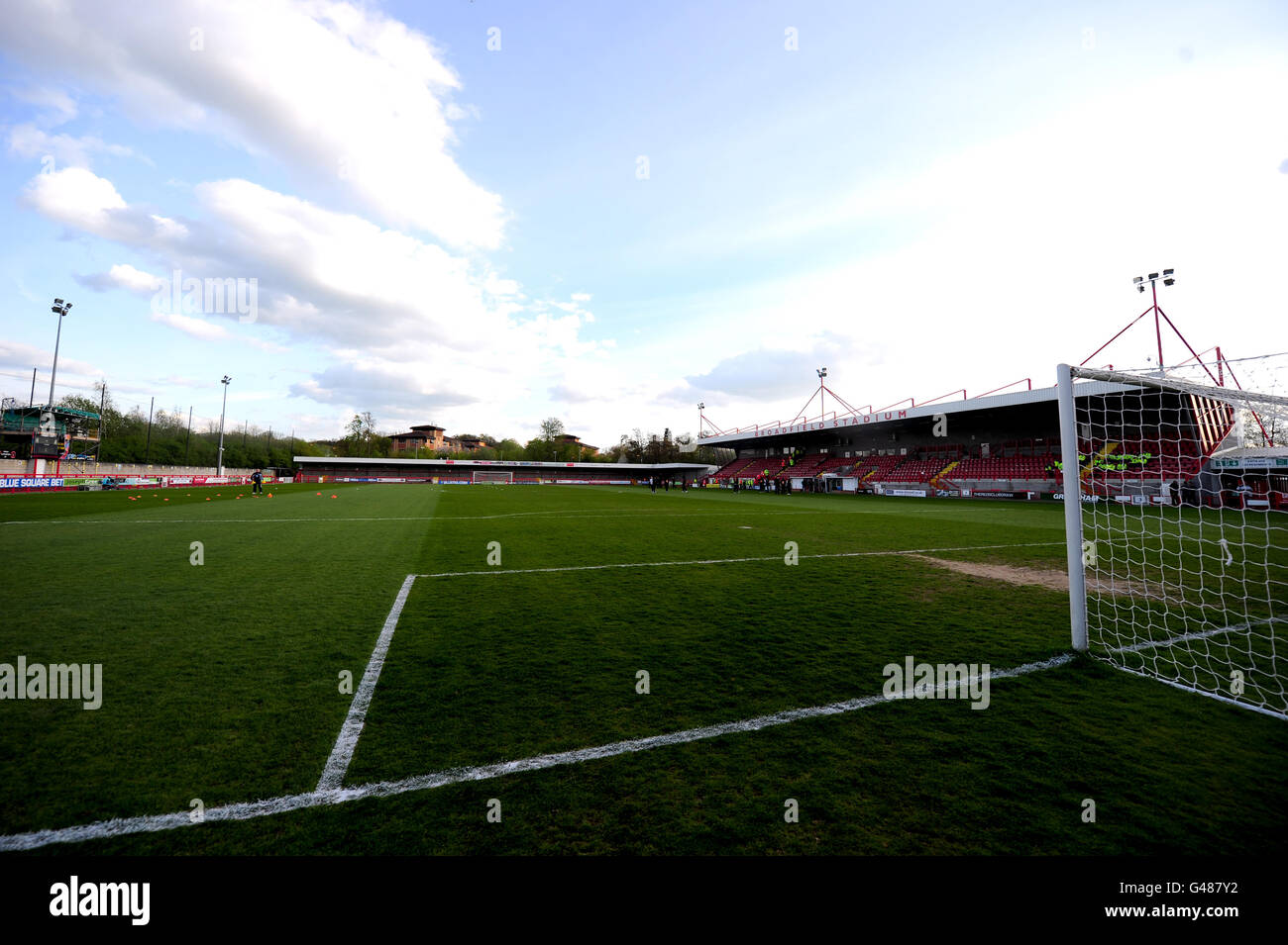 Crawley town v luton town hi-res stock photography and images - Alamy