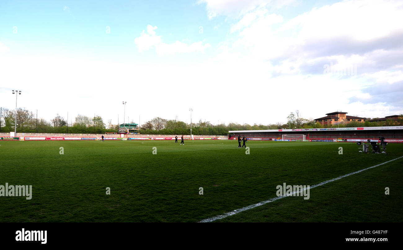 Crawley town v luton town hi-res stock photography and images - Alamy