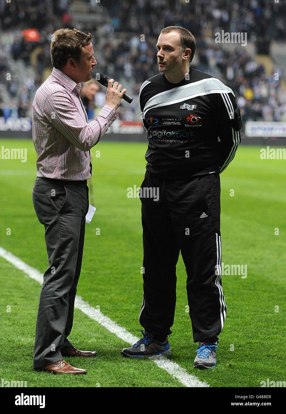 Mark Allison is paraded on the pitch before he begins his 'Run Geordie ...
