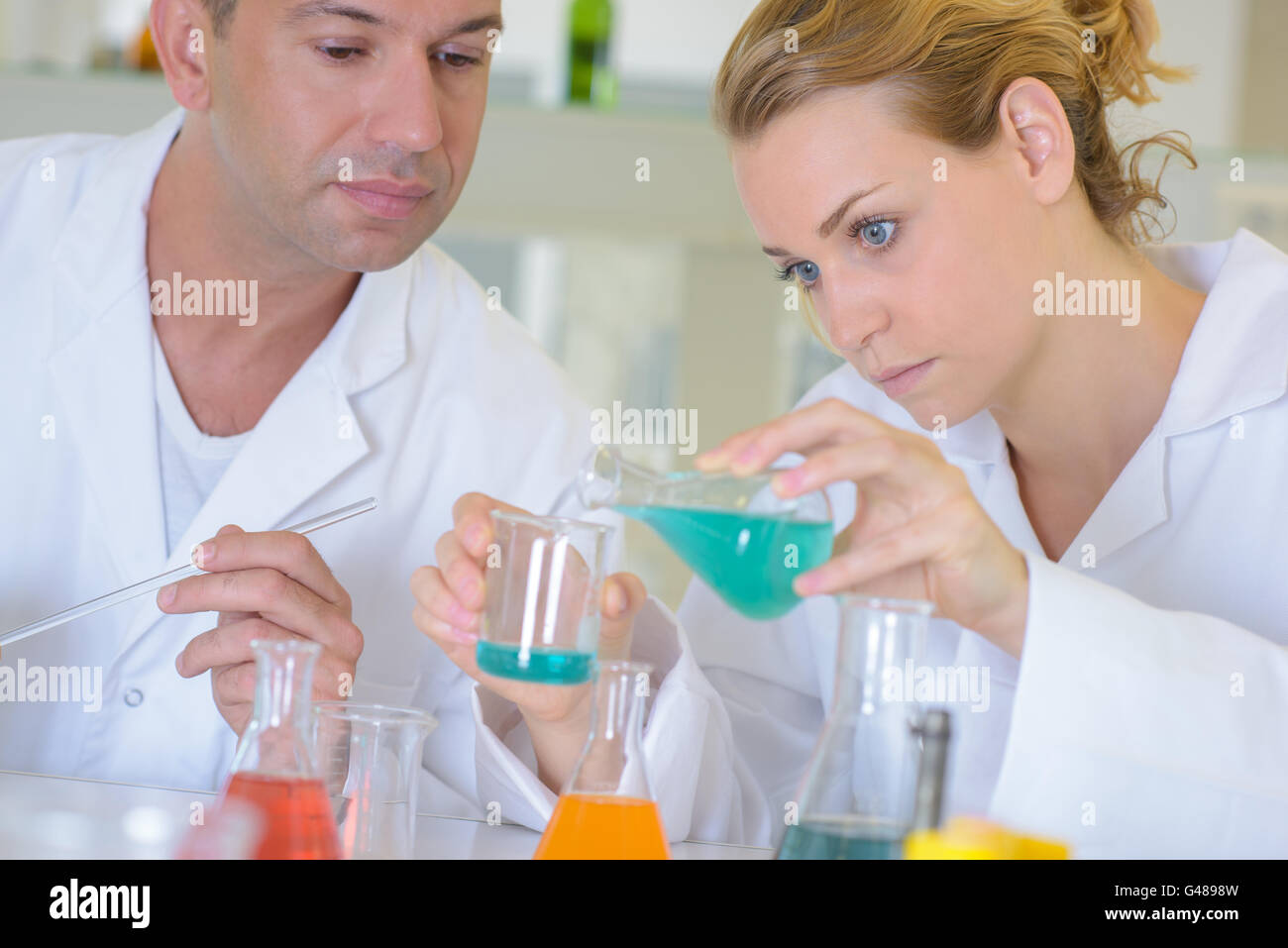 Testing cosmetics lab hi-res stock photography and images - Alamy