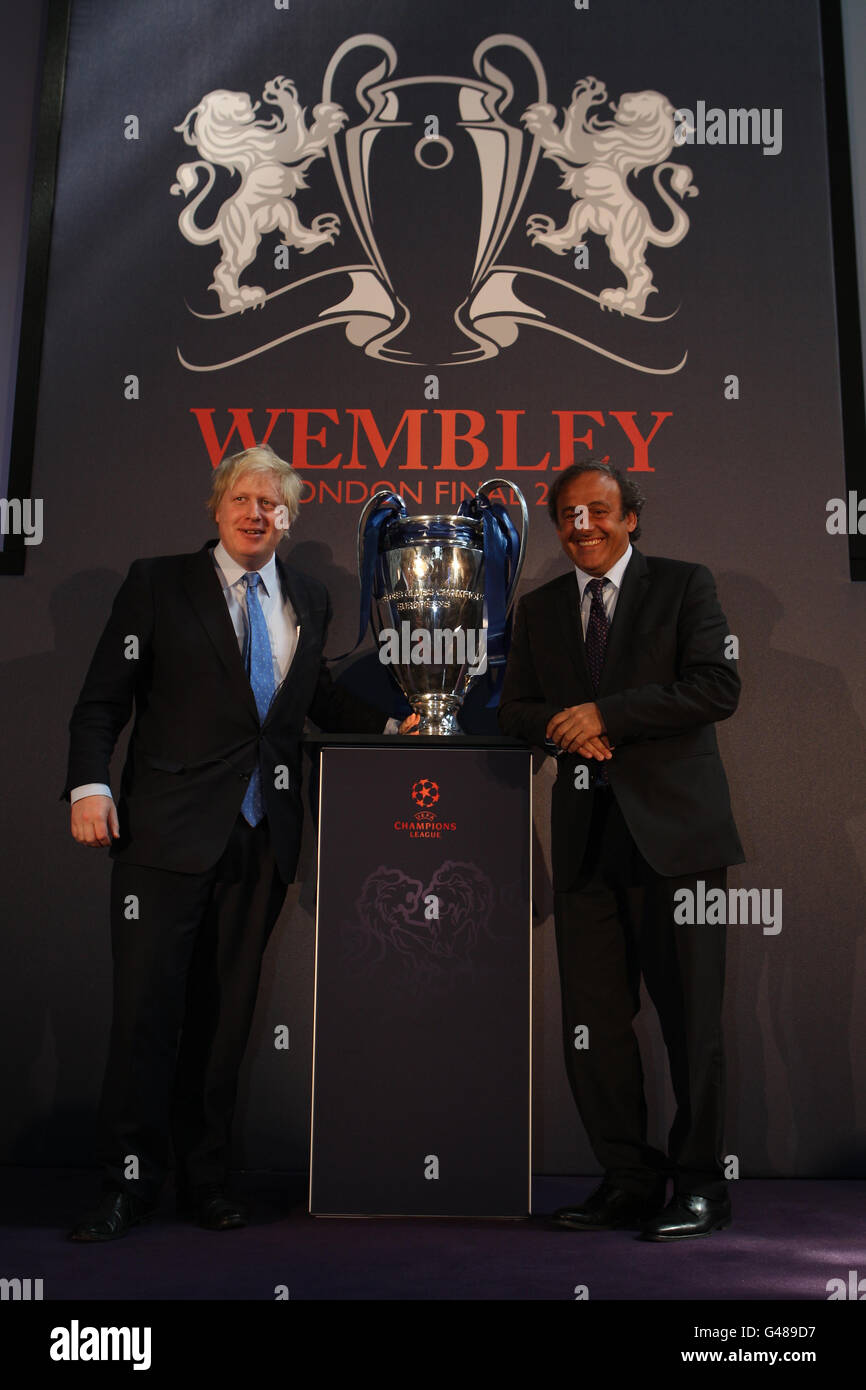 Soccer - UEFA Champions League Trophy Handover - Guildhall Stock Photo ...