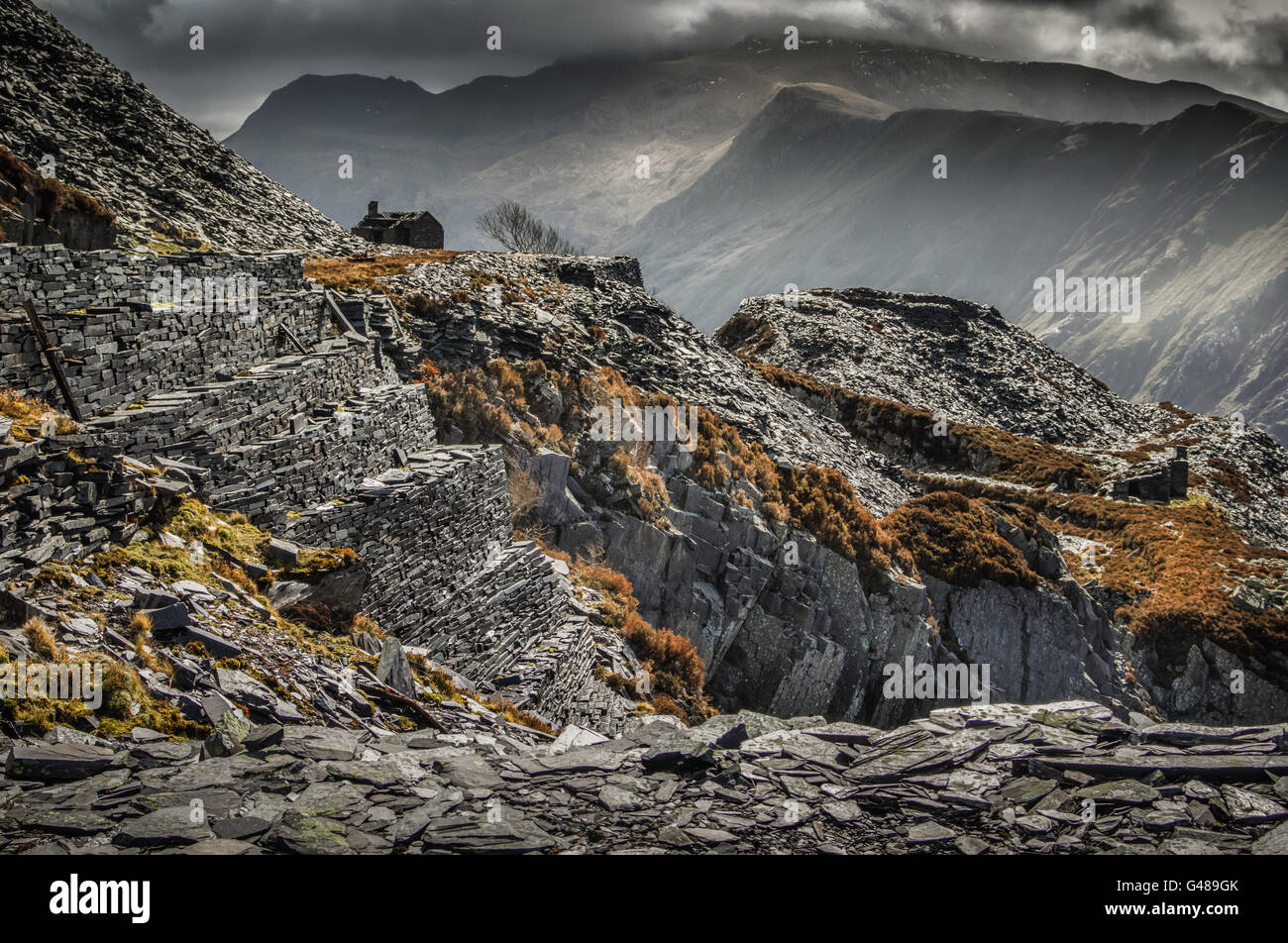 Llanberis abandoned slate quarries hi-res stock photography and images ...