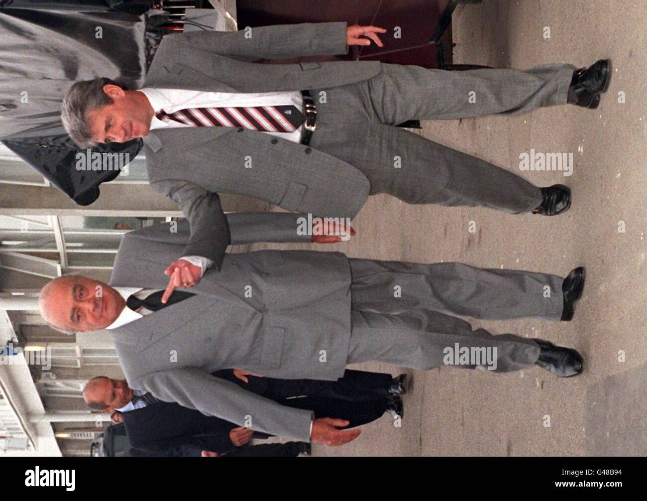 Former Newcastle United manager Kevin Keegan (right) arrives at Fulham ...