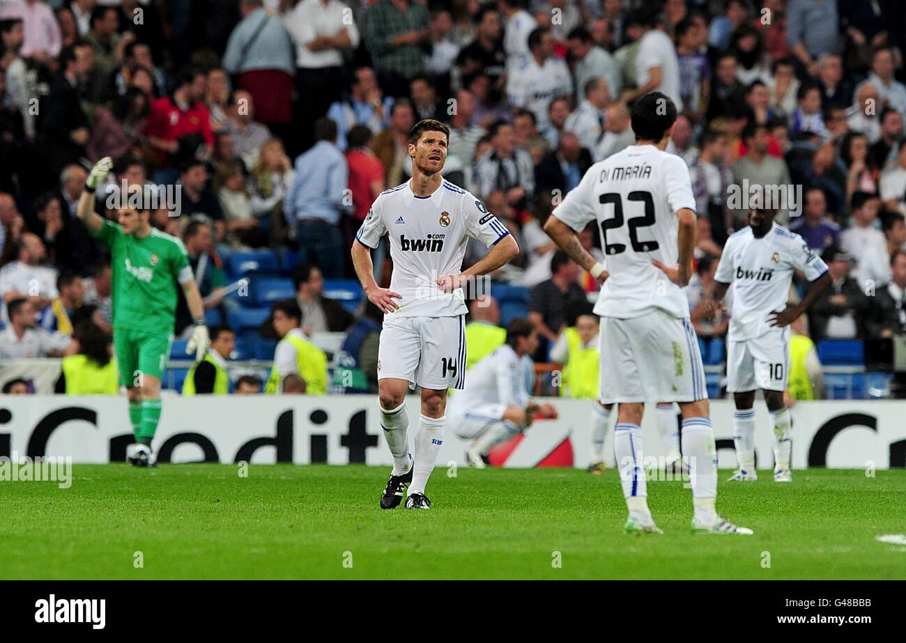 Xabi alonso real madrid goal hi-res stock photography and images - Alamy