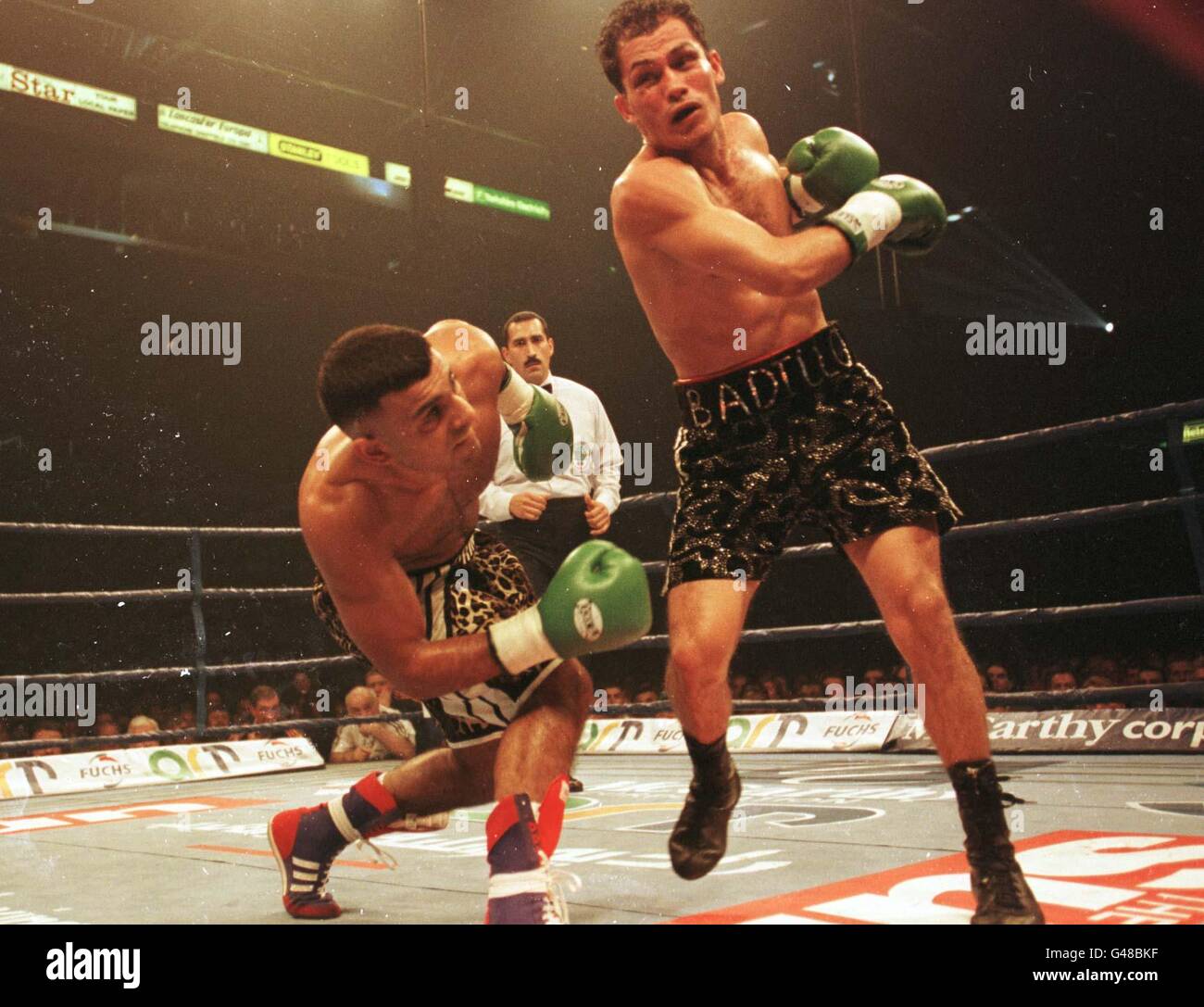 Prince Naseem Hamed (left) in action against Jose Badillo during the ...