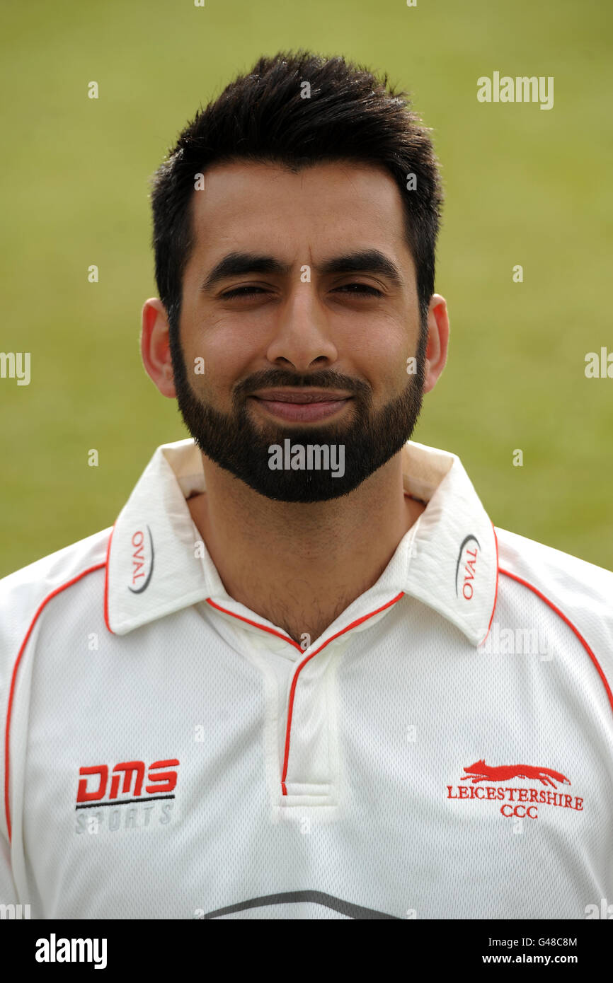 Cricket head shot headshot portrait white whites ampics hi-res stock ...