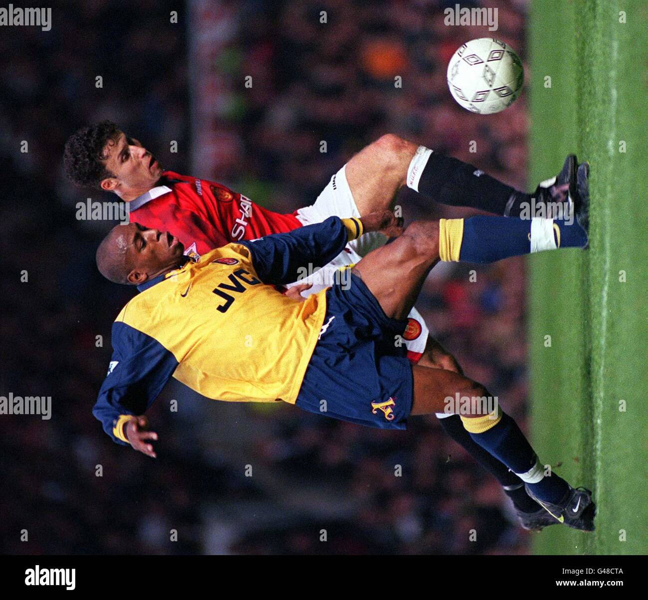 John giles manchester united hi-res stock photography and images - Alamy