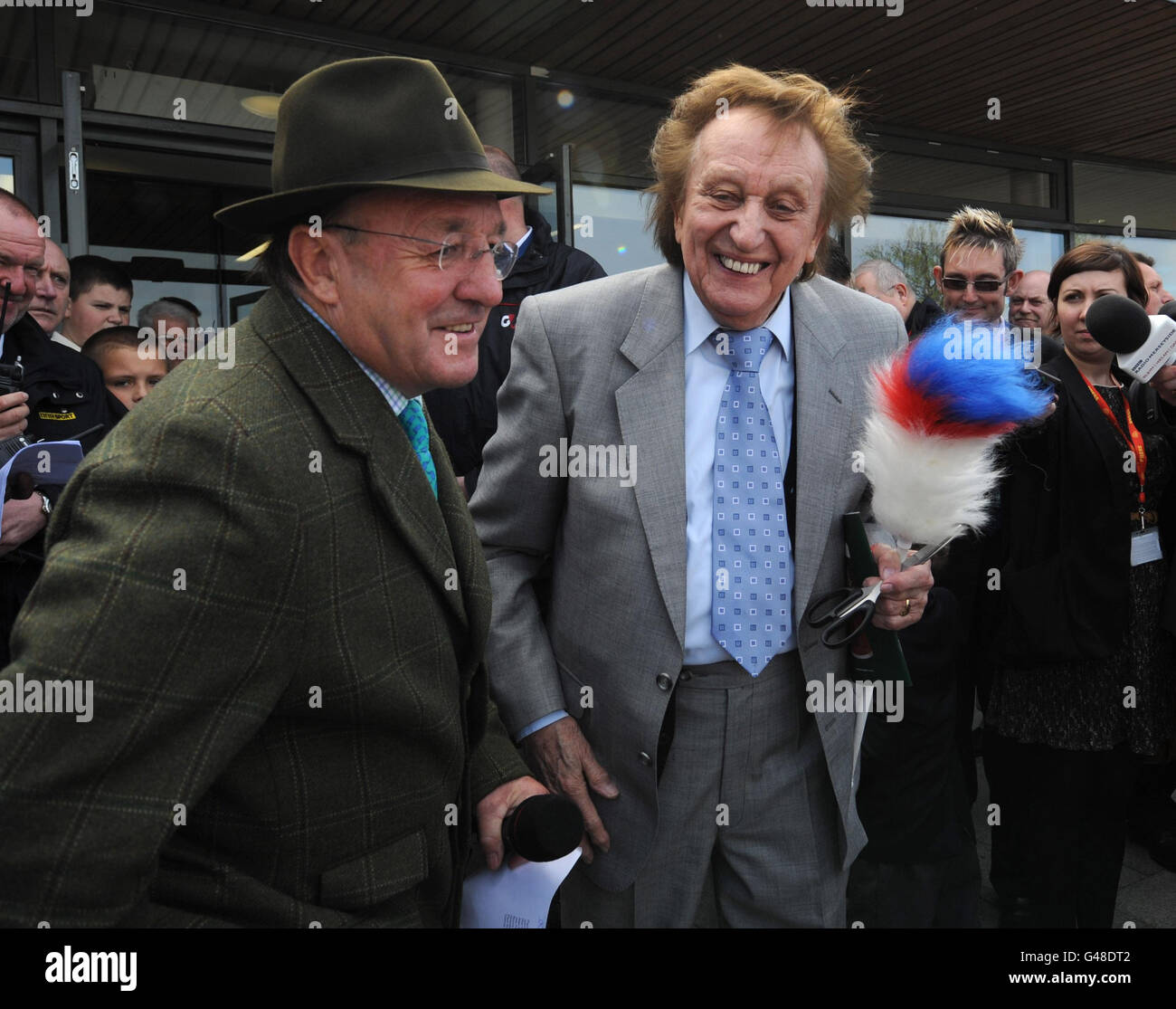 Racing grand national pitman hi-res stock photography and images - Alamy