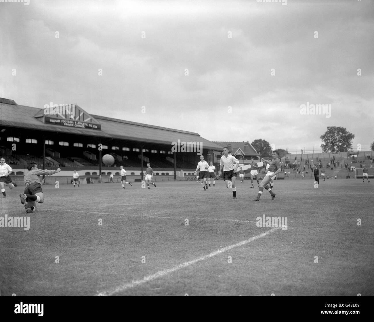 Soccer - Friendly - Fulham v England - Craven Cottage Stock Photo - Alamy