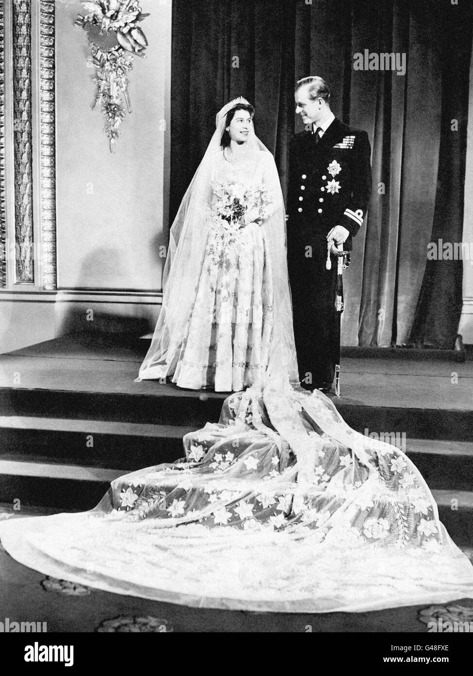 Princess elizabeth wedding day hi-res stock photography and images - Alamy