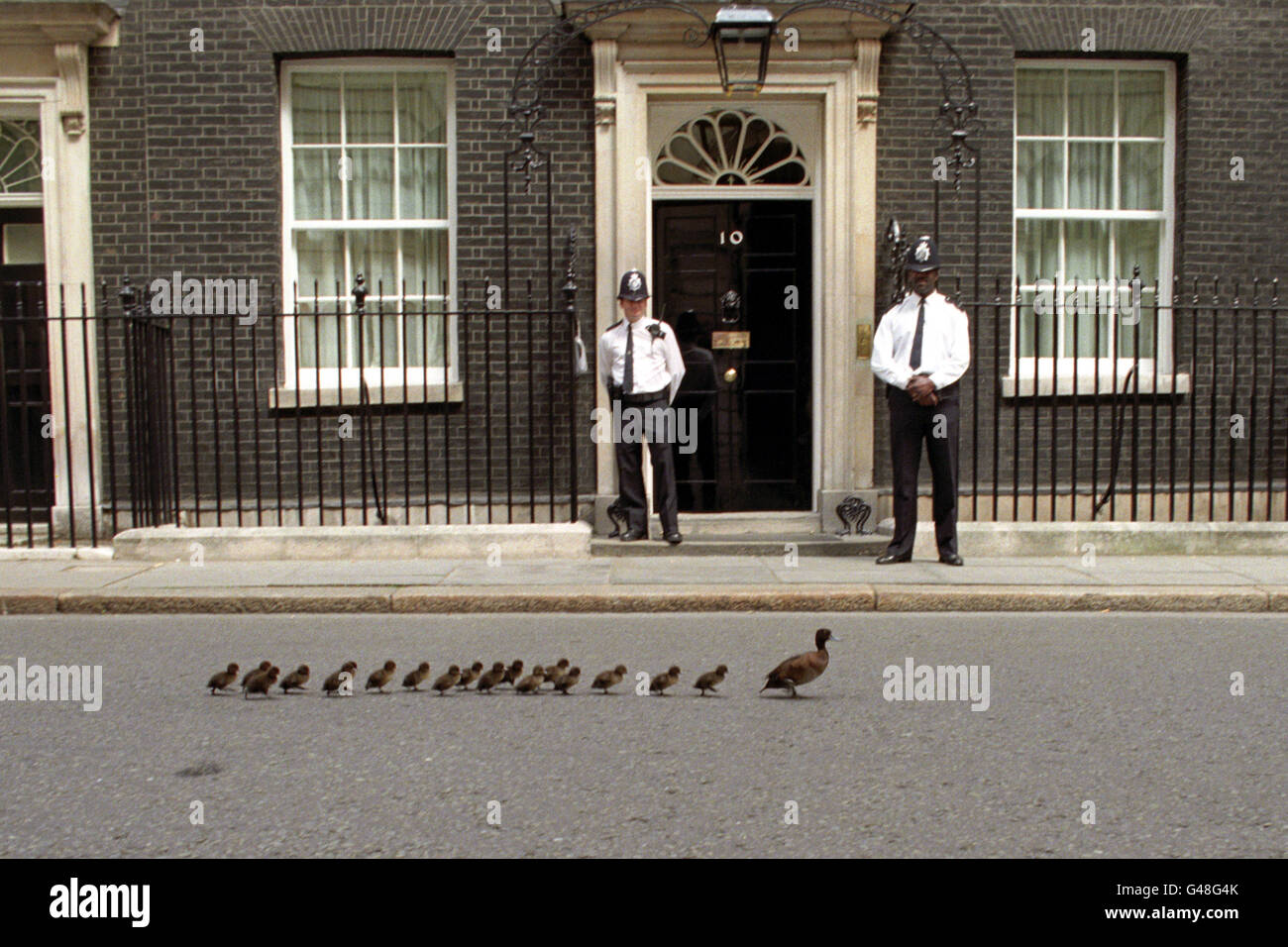 Royal protection squad police officers dennis reid r stephen tatler hi ...