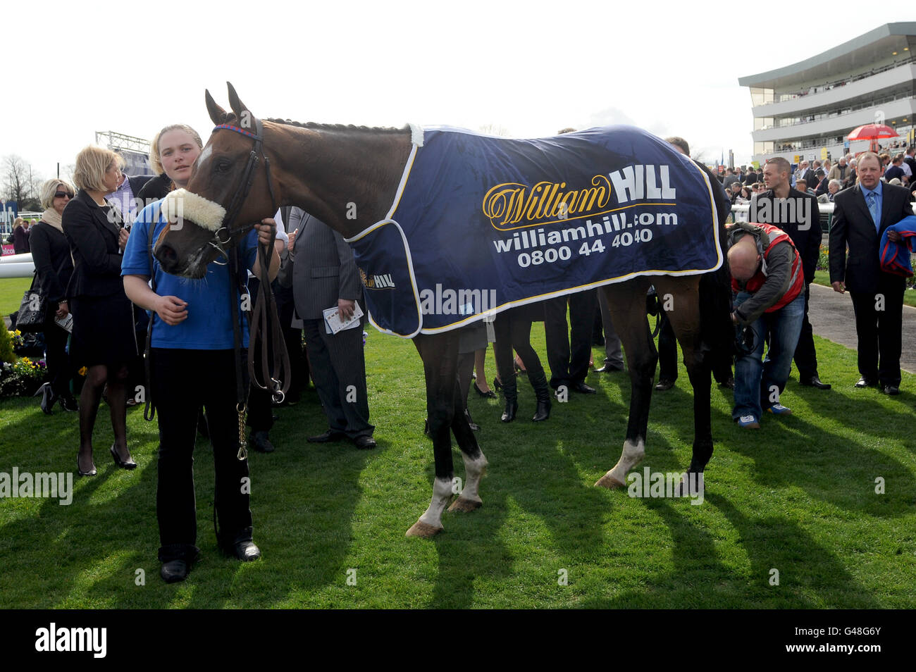 Horse Racing - William Hill Lincoln Day - Doncaster Racecourse Stock ...