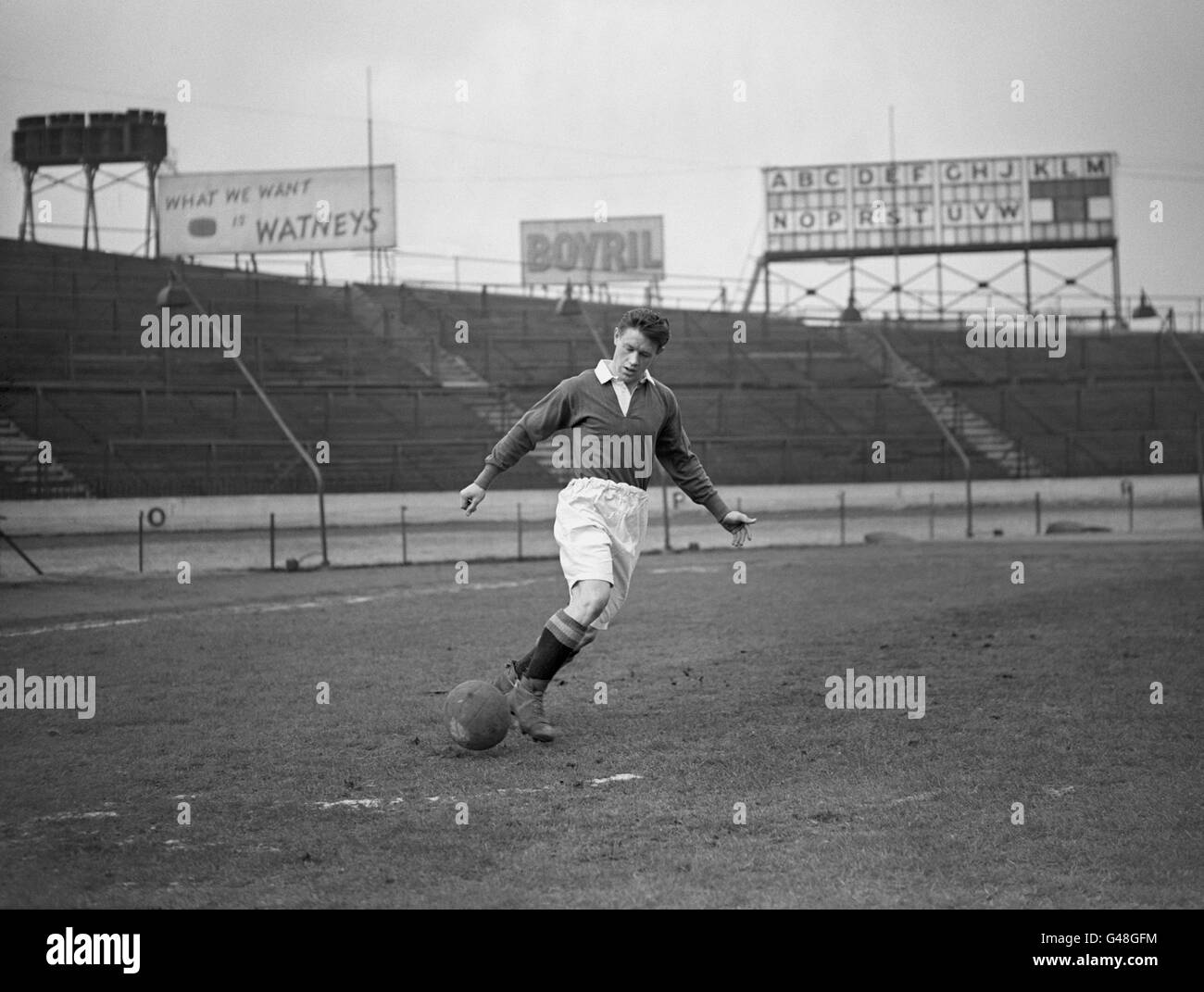 Soccer - Chelsea Photoshoot - Stamford Bridge Stock Photo - Alamy