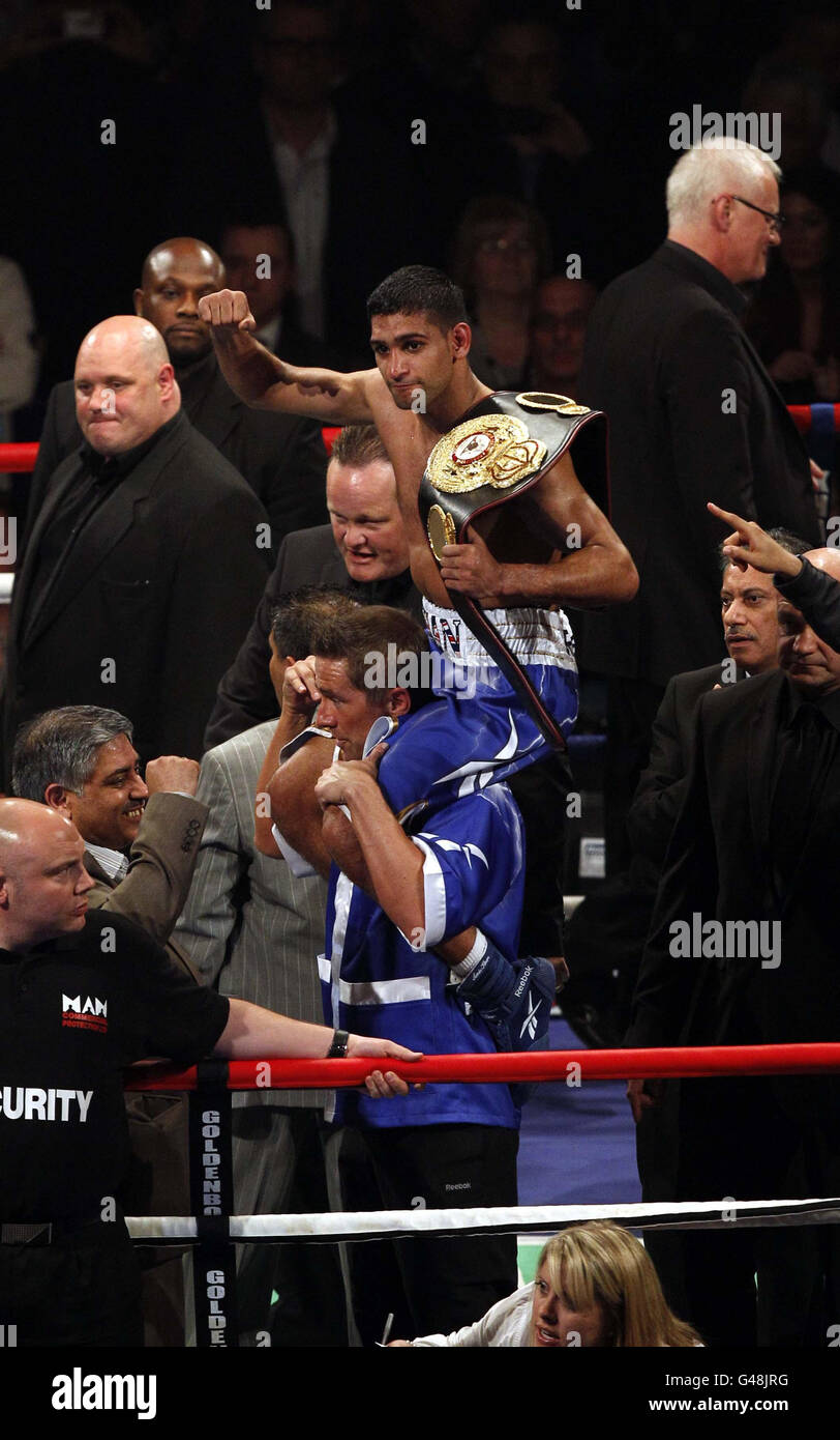 Boxing - WBA World Light Welterweight Title - Amir Khan v Paul ...