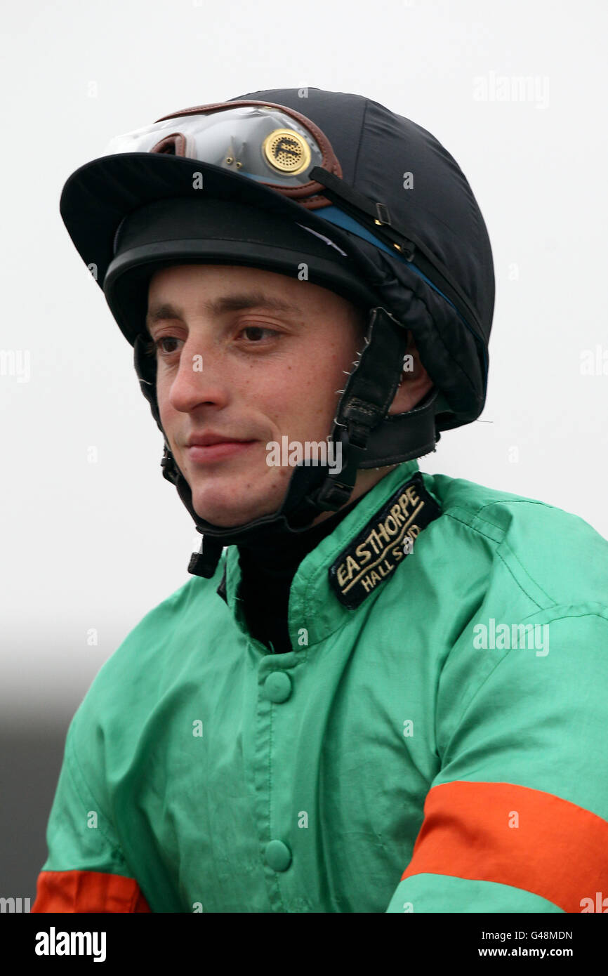 Horse Racing - Cheltenham Festival Week - Southwell Racecourse. Duran ...