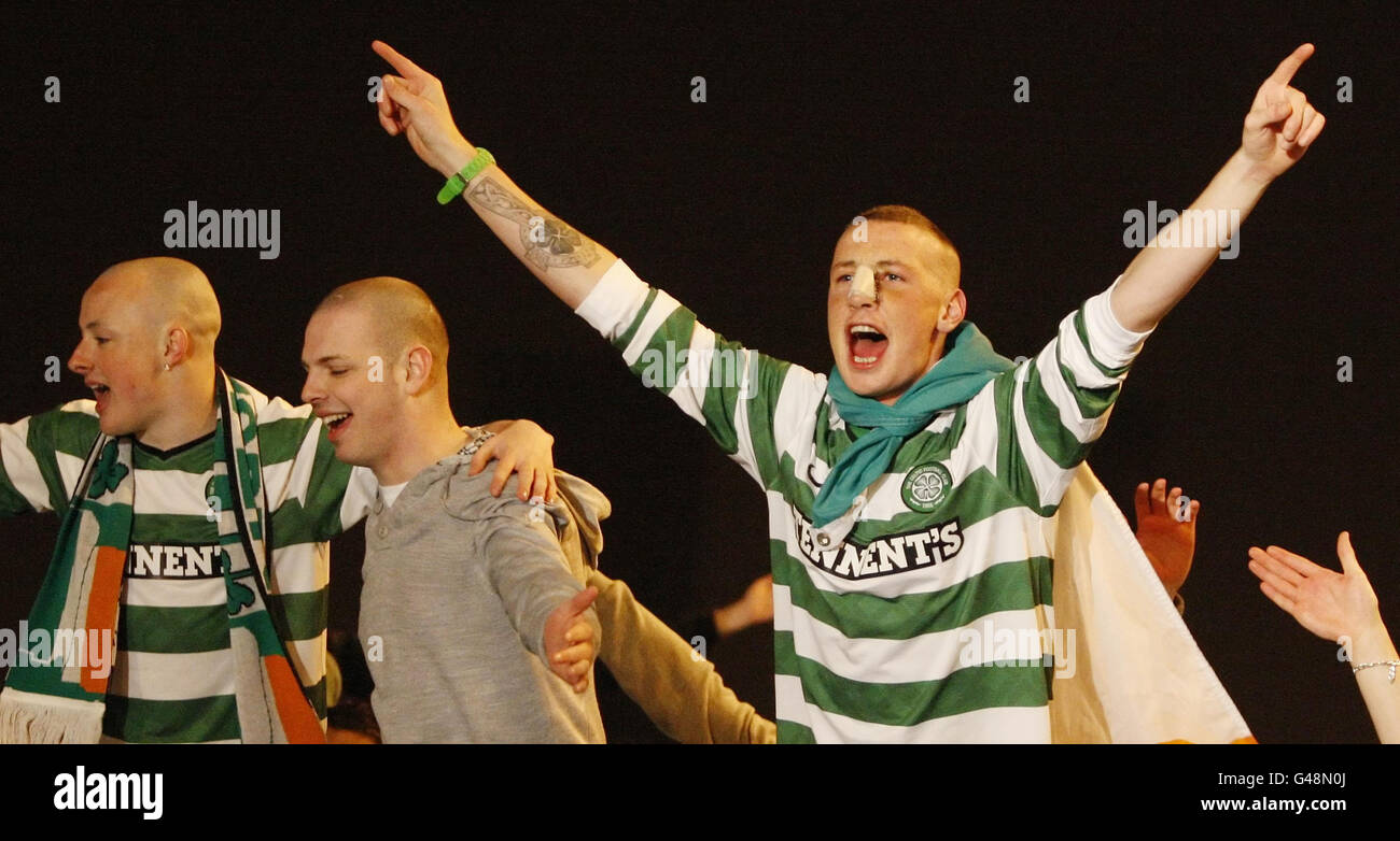 Parcel bombs hi-res stock photography and images - Alamy