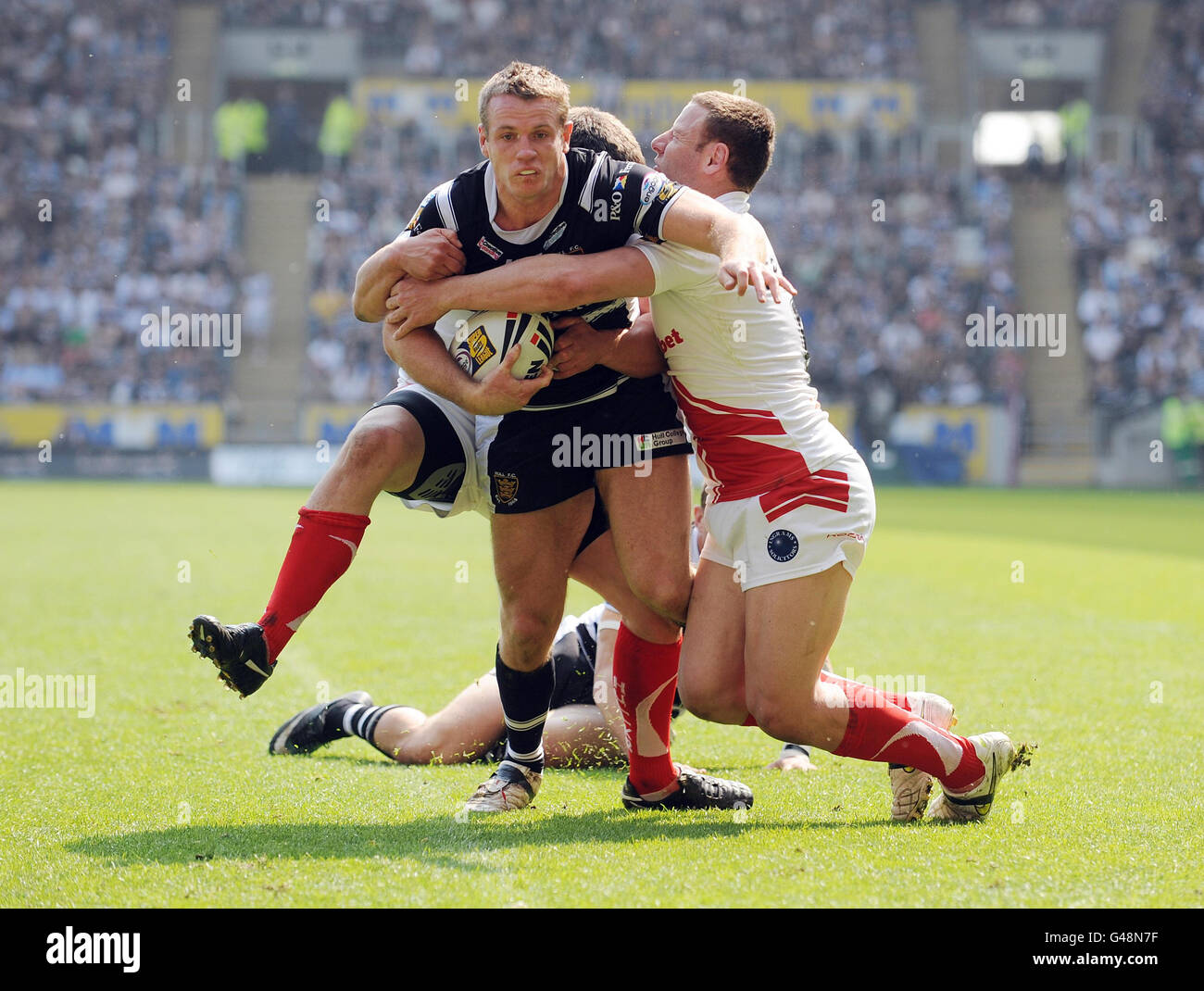 Rugbyl hull fc full length tackling mangsk hli wip hi-res stock ...