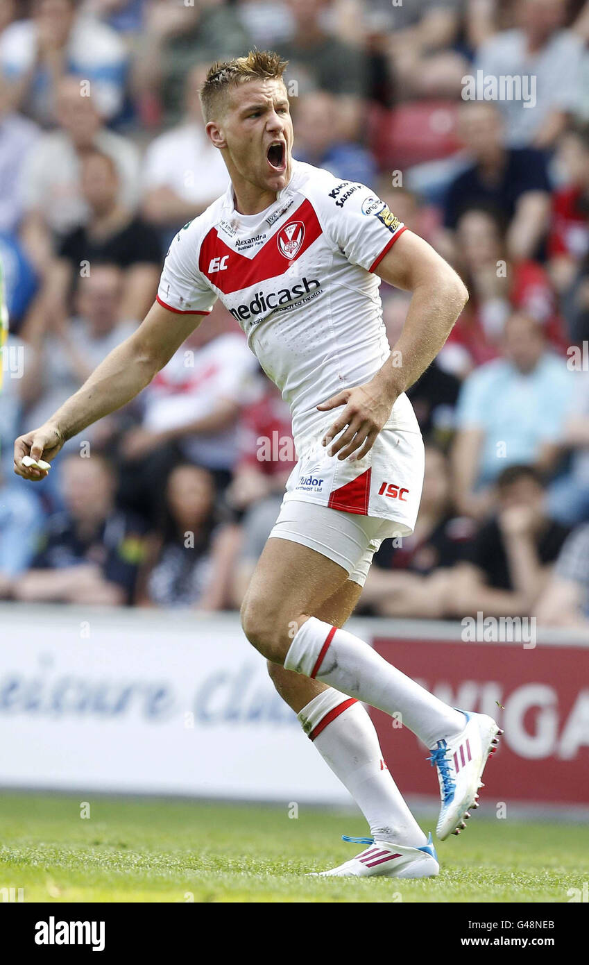 Rugby league super league wigan warriors st helens dw stadium hi-res ...