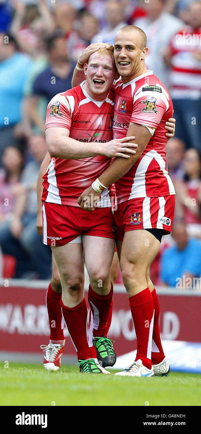 Wigan warriors team hi-res stock photography and images - Alamy