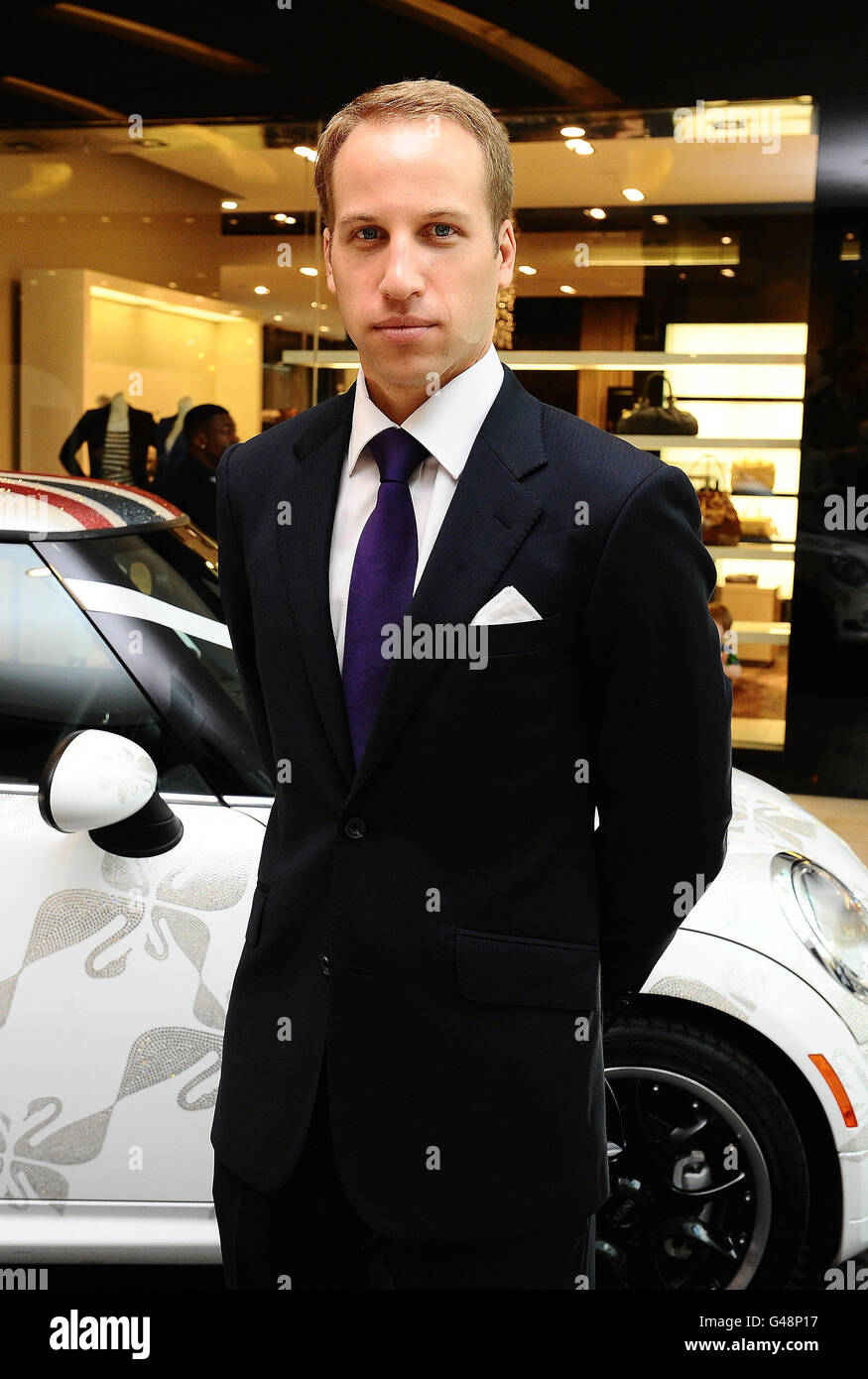 HRH prince William look-a-likes Simon Watkinson, from Australia ...