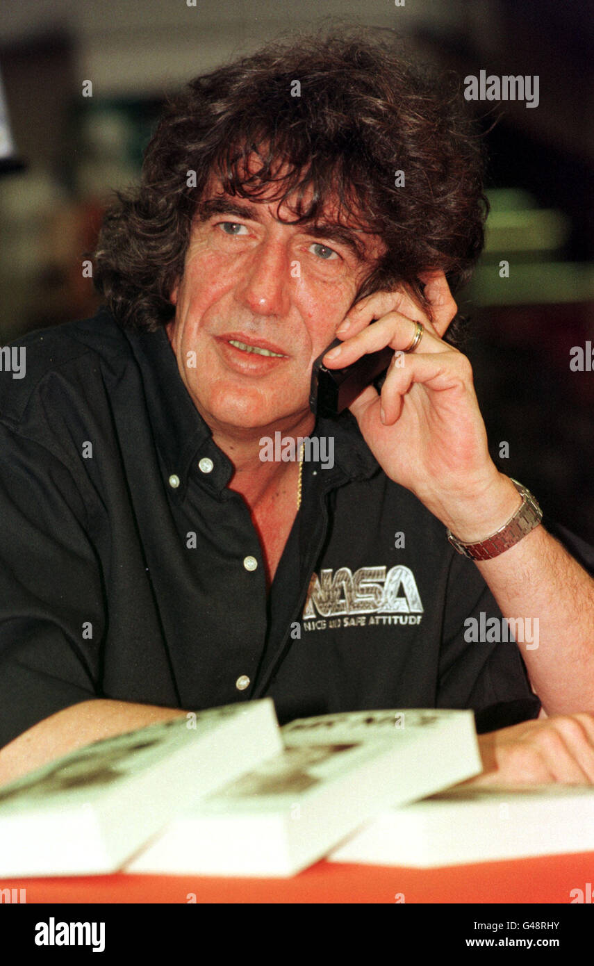 Howard marks autobiography hi-res stock photography and images - Alamy
