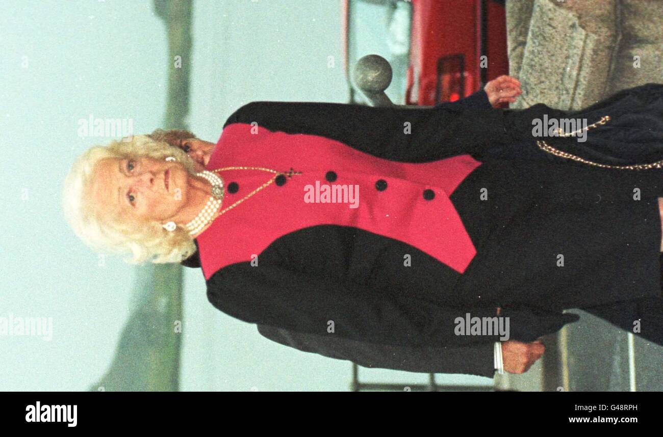 Frances shand kydd hi-res stock photography and images - Alamy