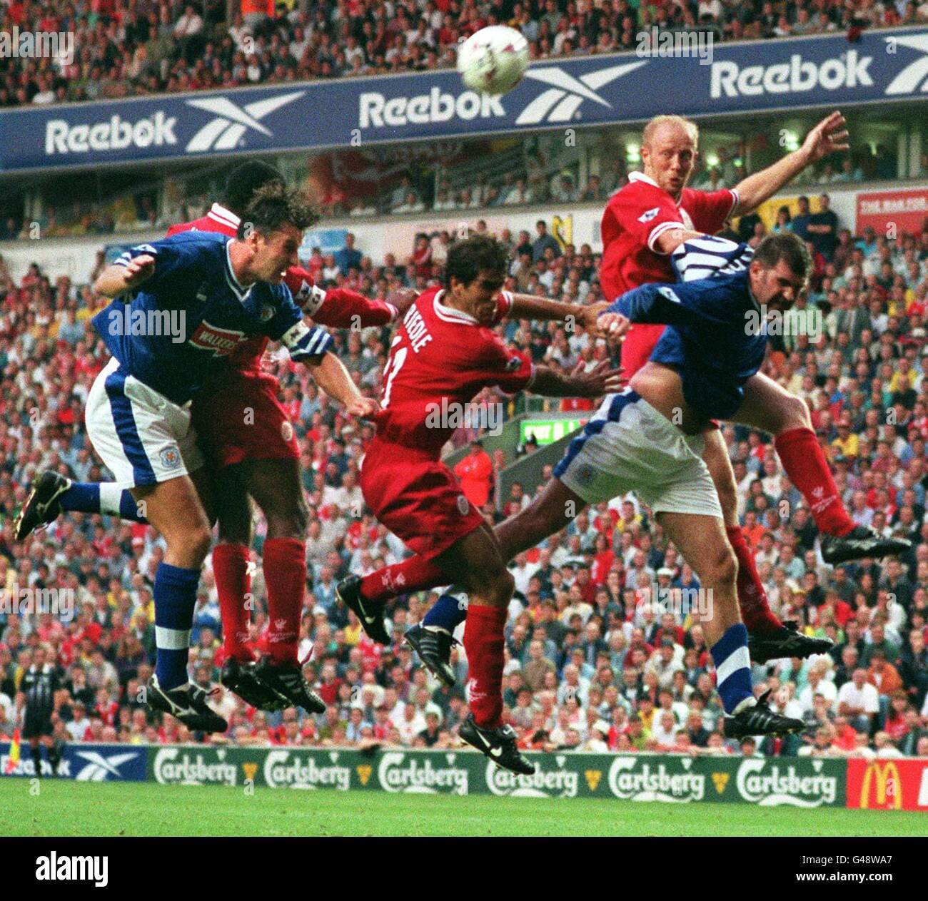 Liverpools mark wright hi-res stock photography and images - Alamy