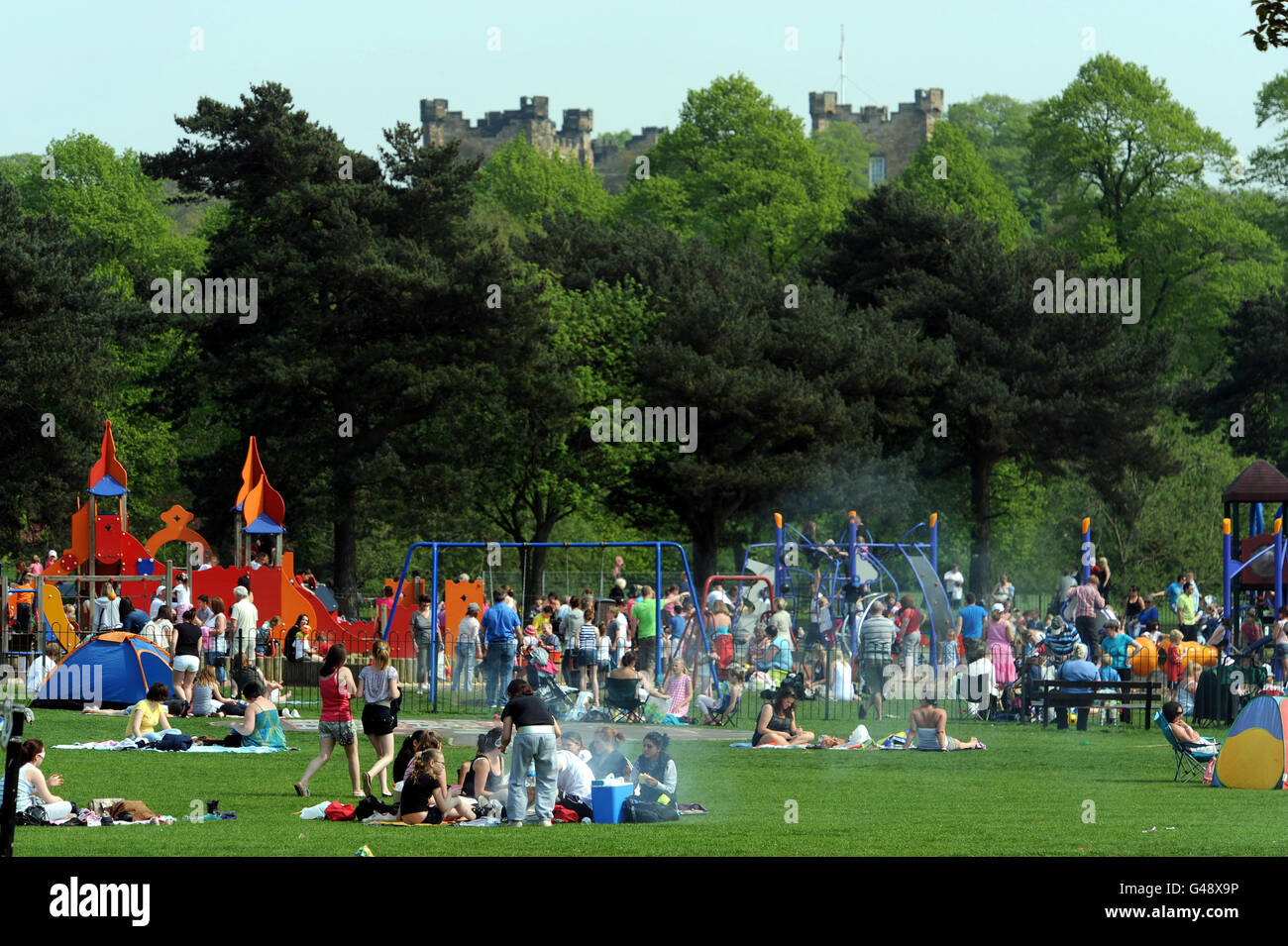 Durham riverside in spring hi-res stock photography and images - Alamy