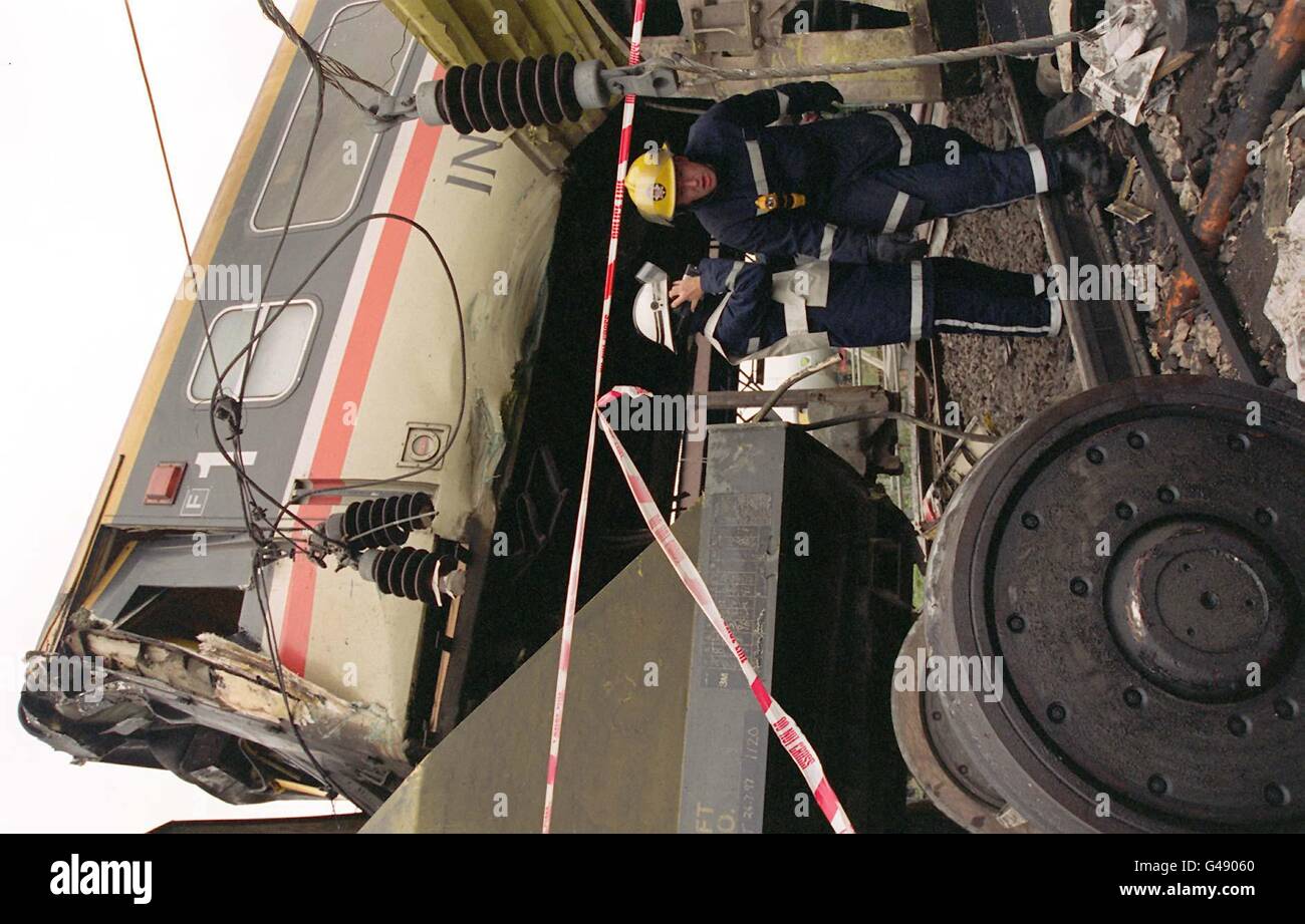 Southall rail crash hi-res stock photography and images - Alamy